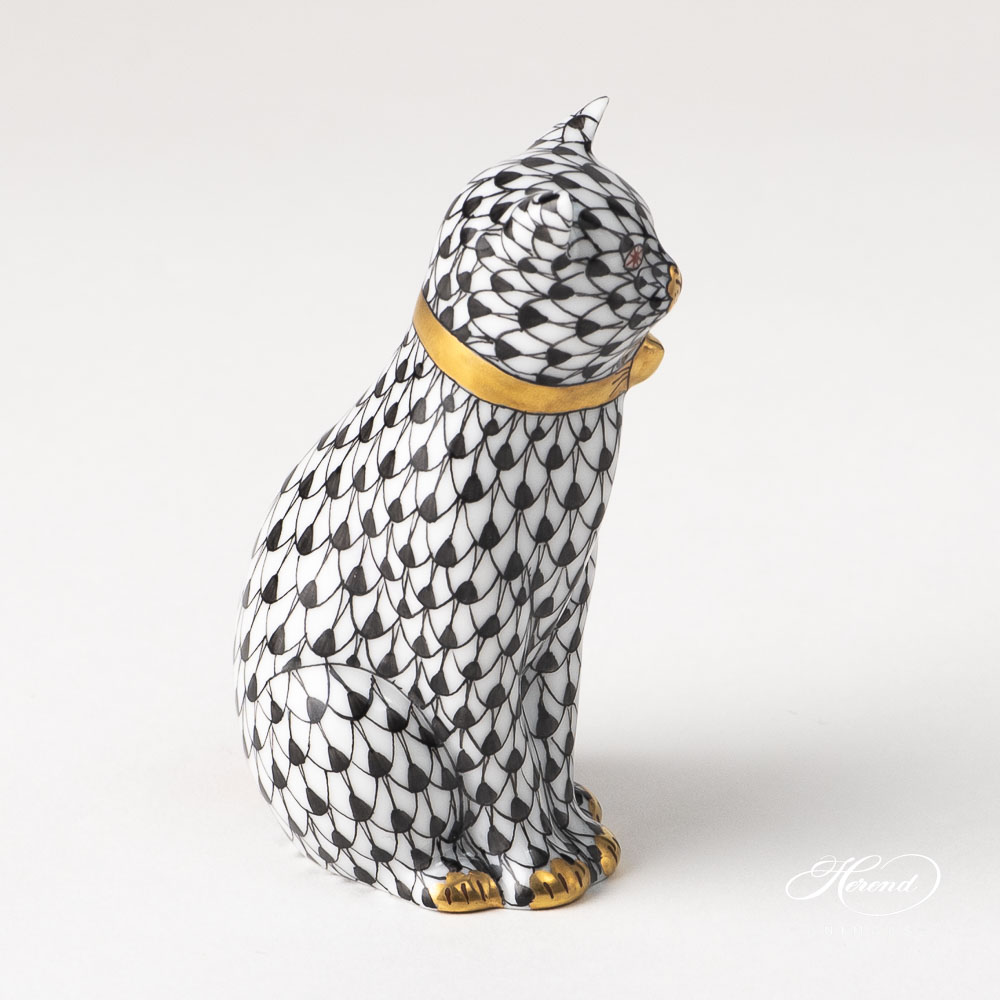 Cat w. Ribbon - Black - Herend Animal Figurine